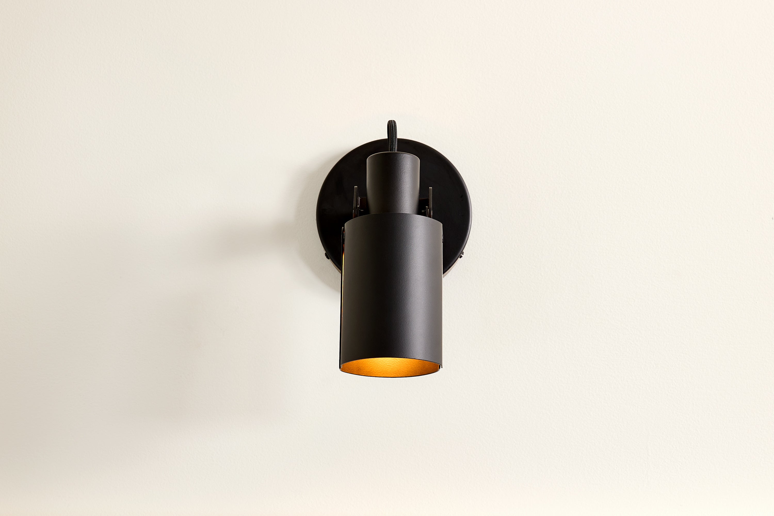 Peek Sconce Switch in Black & Canvas on Quick Ship – Ravenhill Studio